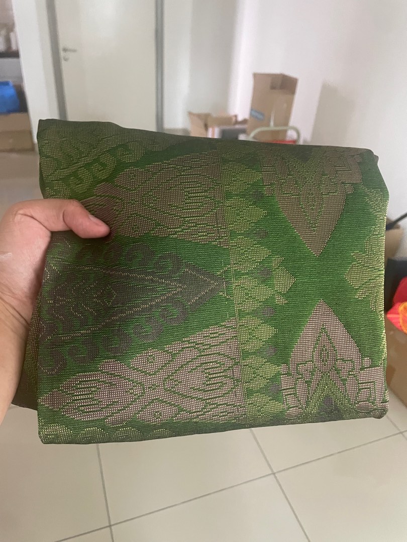 Sampin Bak Tailor 2.0m Hijau Coklat, Men's Fashion, Muslim Wear ...