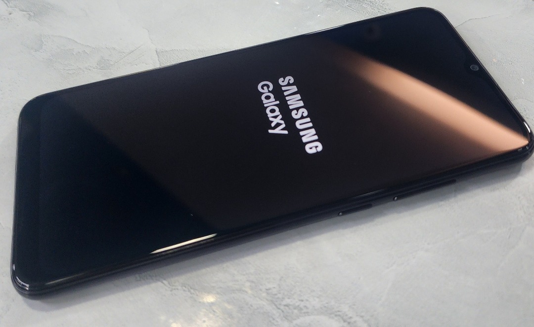 Samsung A4E brand 2nd hand cellphone, TV & Home Appliances, Kitchen ...