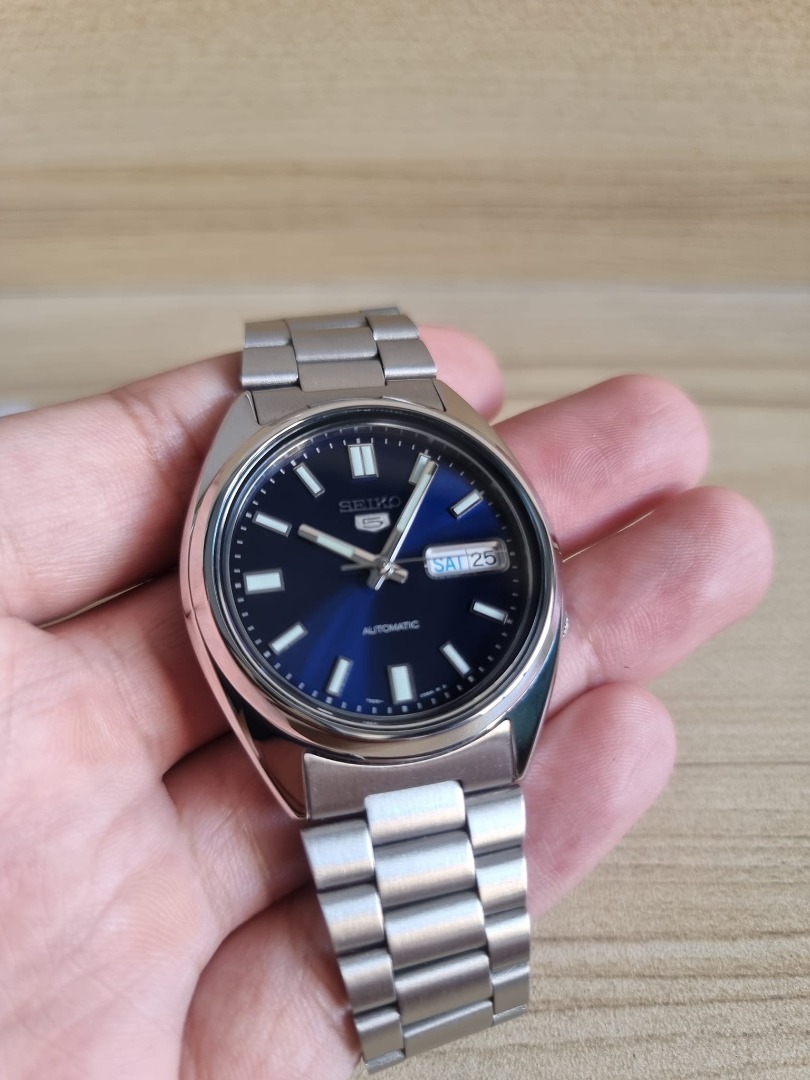Seiko 5 SNXS77 - Blue Sunburst Dial, Luxury, Watches on Carousell