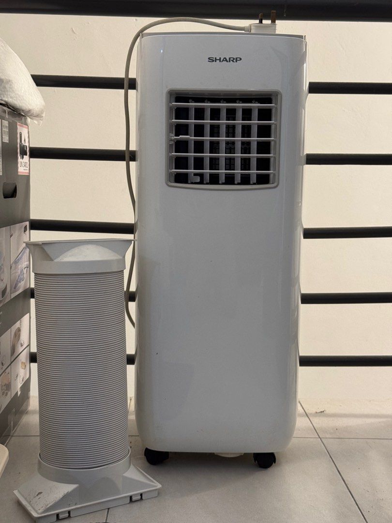 Sharp Portable Aircond 1.0hp, TV & Home Appliances, Air Conditioners ...