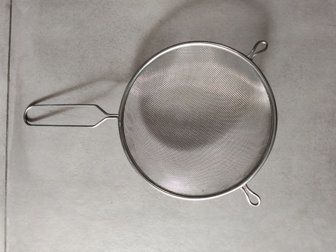 Sieve, Furniture & Home Living, Kitchenware & Tableware, Cookware ...