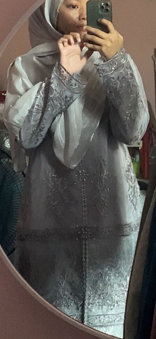 Silver Grey by Ceo Chomel, Women's Fashion, Muslimah Fashion, Baju ...