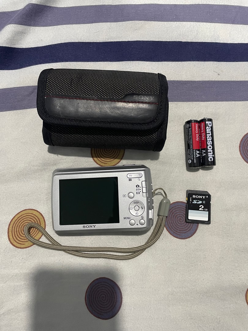 Sony Cybershot DSC-S3000 Digital Camera, Photography, Cameras on Carousell