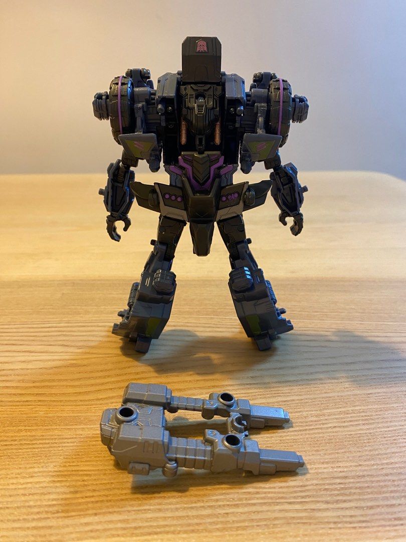 （尺寸免問，自己搵）變形金剛transformers war for cybertron deluxe class tg07 ...