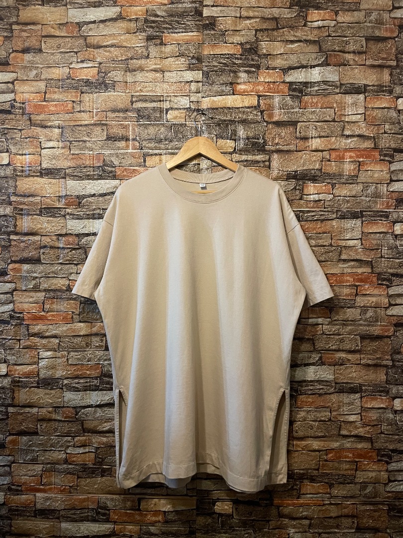 UNIQLO cream, Women's Fashion, Tops, Shirts on Carousell