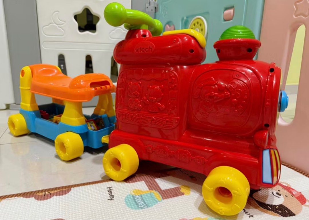 VTech 4 in 1 Ultimate Alphabet Train Ride-on Toys Learning kids Boys ...