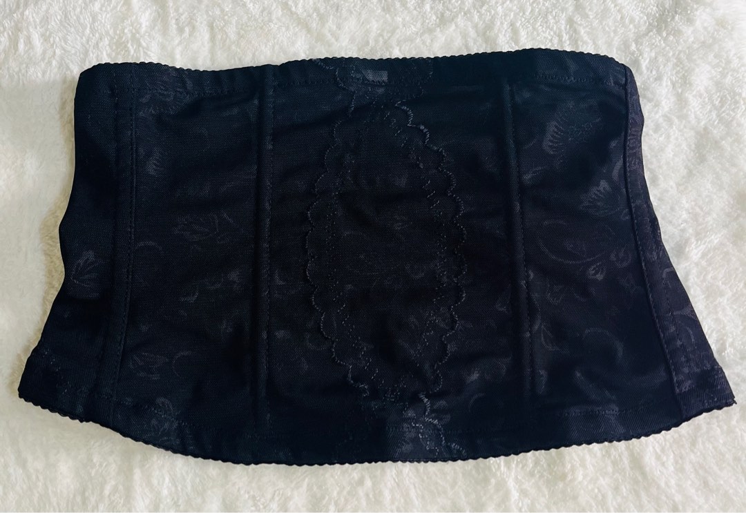 Women black corset/ shaper/ lace corset, Women's Fashion, Undergarments ...