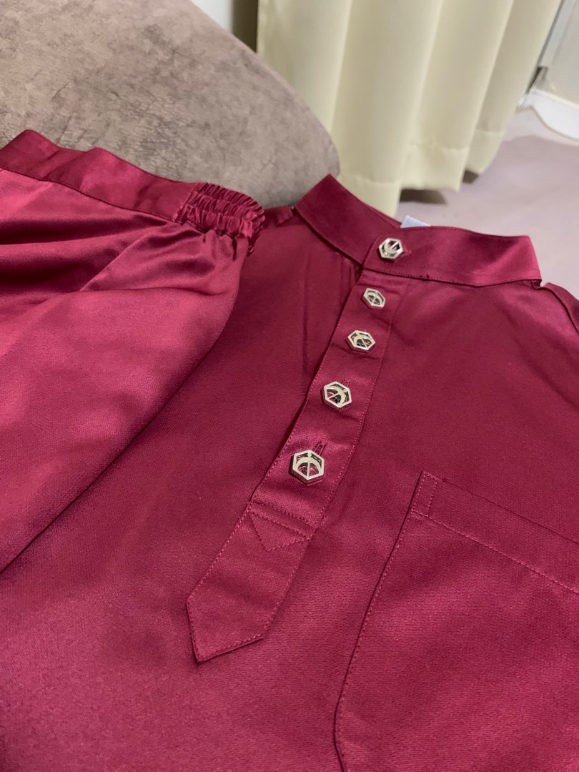 Baju melayu elrah(maroon), Men's Fashion, Muslim Wear, Baju Melayu on ...