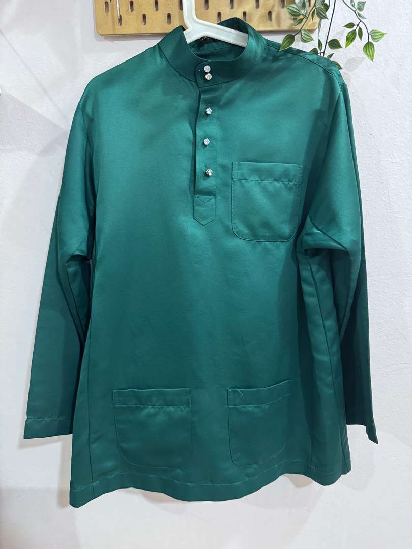 Baju Melayu Jakel Aaron Aziz Cekak Musang, Men's Fashion, Muslim Wear ...