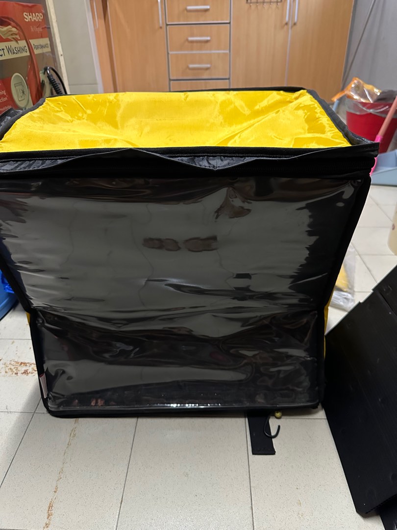 Beg delivery, Everything Else, Others on Carousell