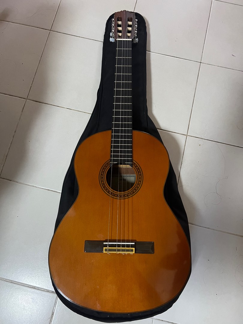 Classical Guitar Yamaha CG-120A, Hobbies & Toys, Music & Media, Musical Instruments on Carousell