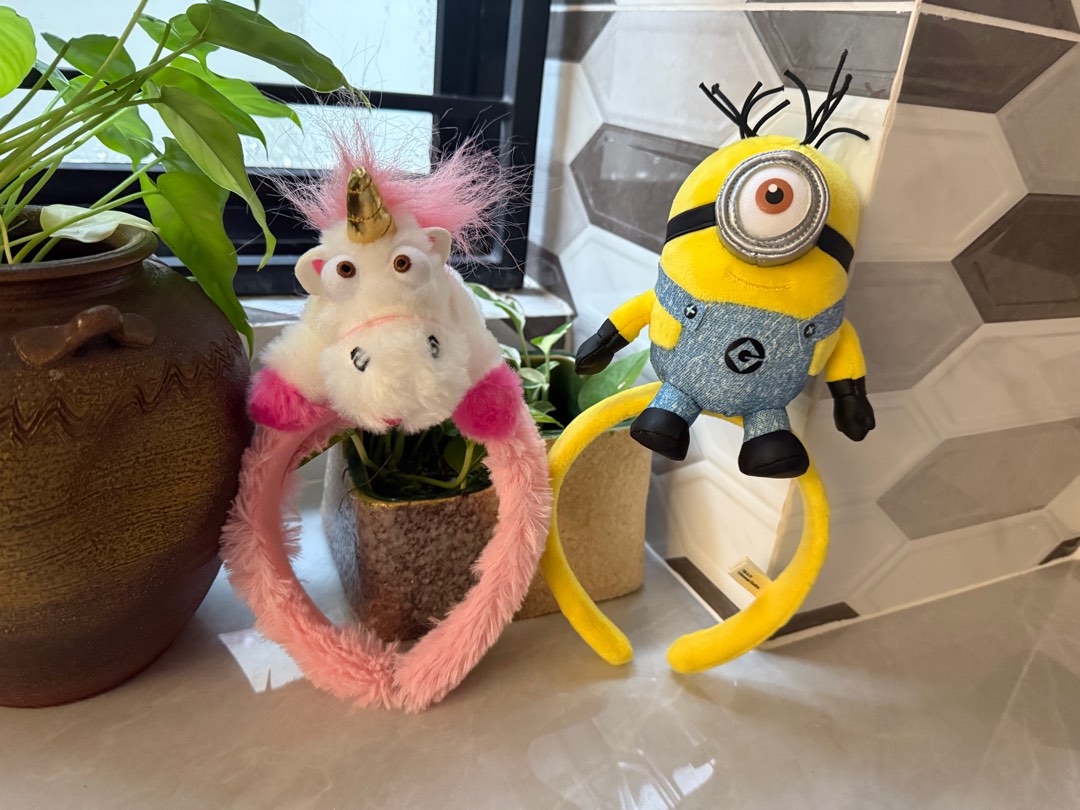 Despicable Me Minions Unicorn Pony Fluffy & Minions Headband, Hobbies ...