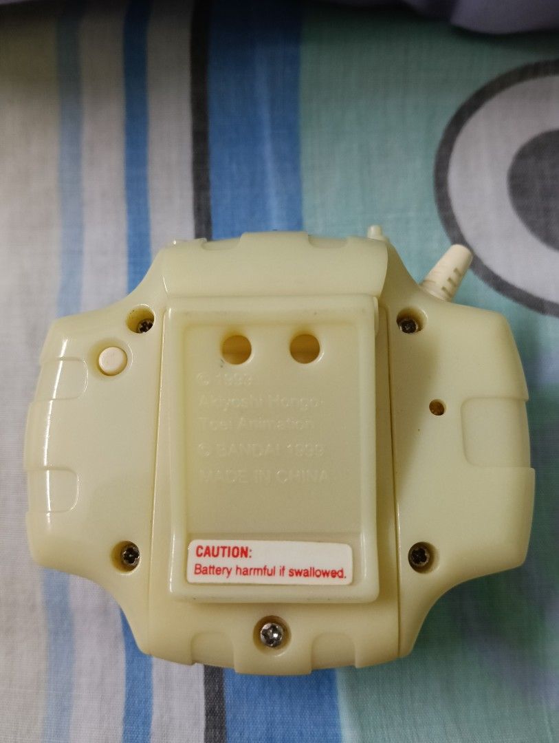 Digimon D2 Digivice - Original, Glow in the Dark version, Hobbies ...