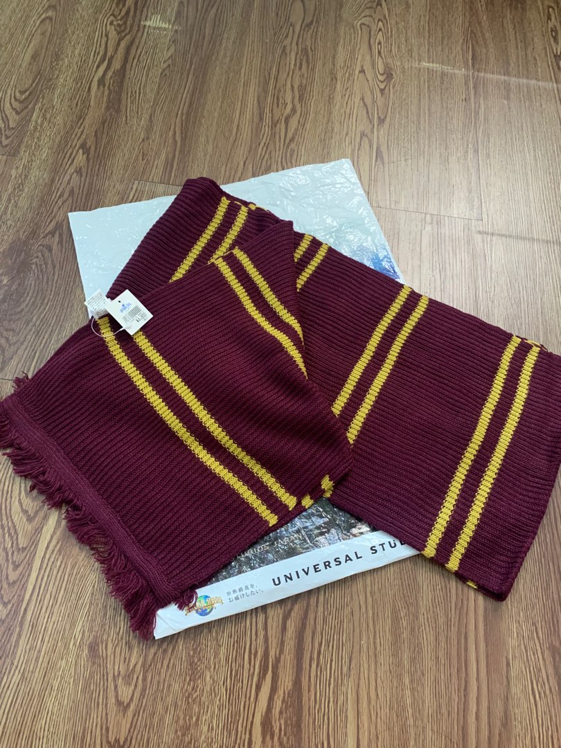 Harry Potter Gryffindor Scarf, Women's Fashion, Watches & Accessories ...