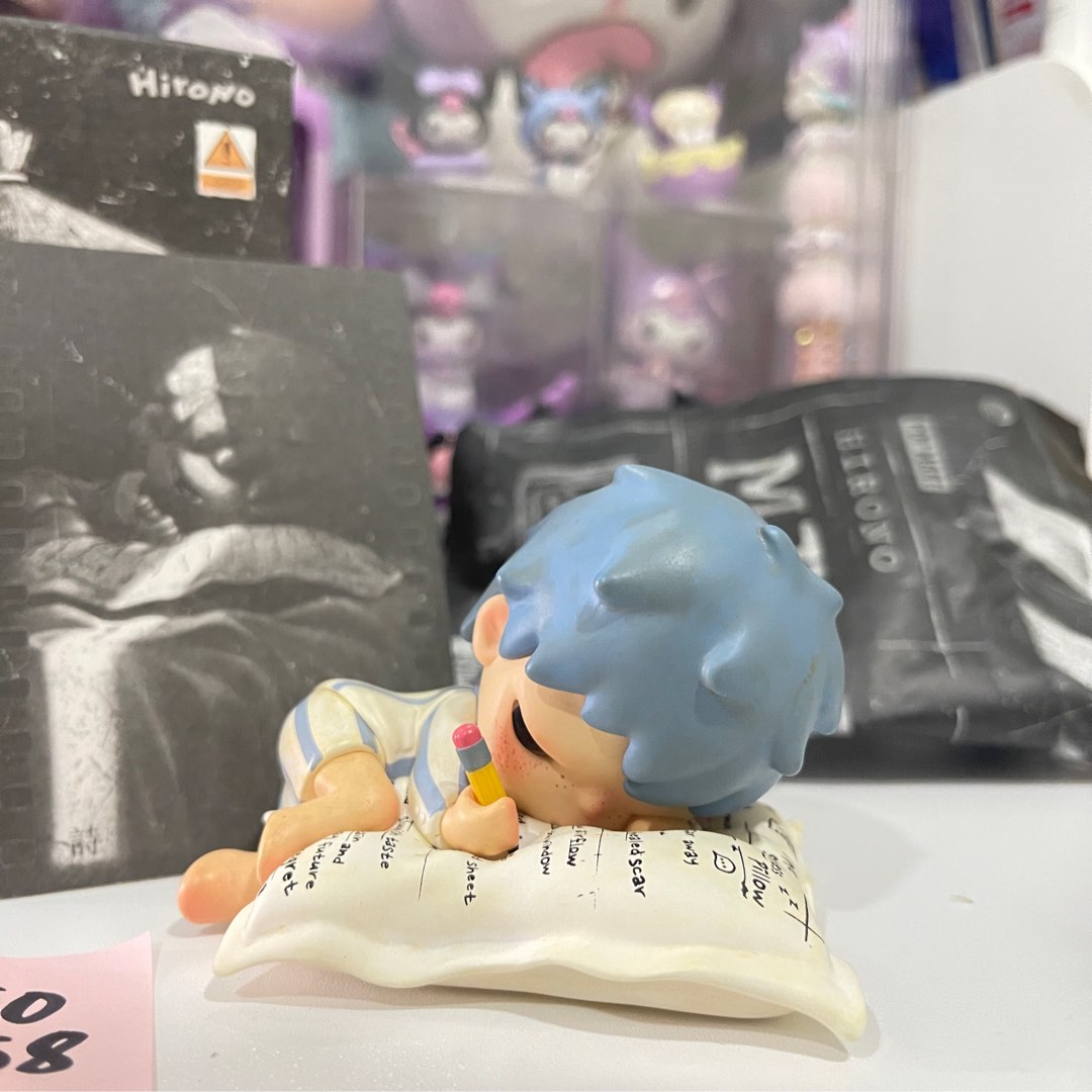 Hirono Mime Poem Authentic (ghost, patience, amnesia), Hobbies & Toys ...