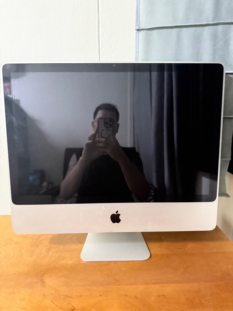 iMac 21.5 inches, Computers & Tech, Desktops on Carousell