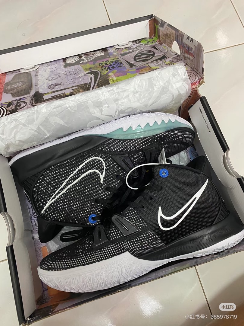 Kyrie irving 7 with box, Men's Fashion, Footwear, Sneakers on Carousell