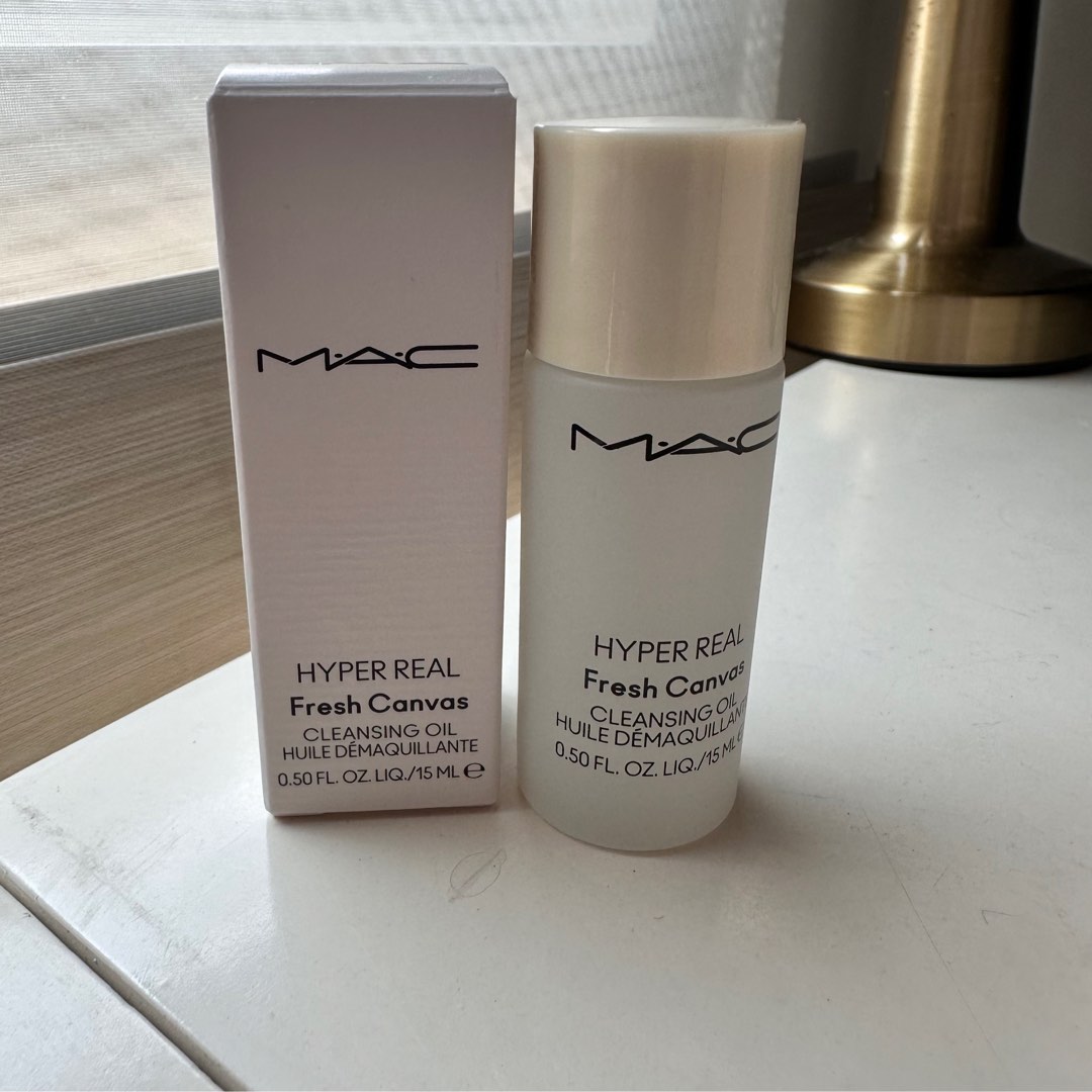 Mac Hyper Real Fresh Canvas Cleansing Oil (15ml), Beauty & Personal ...