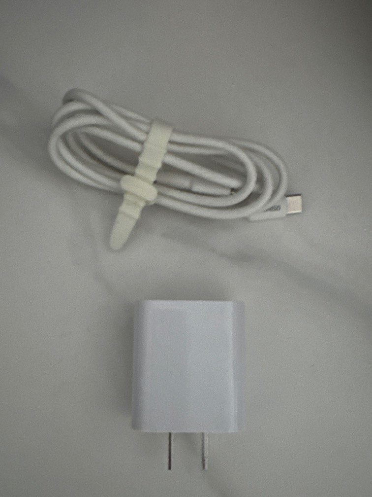 Miniso 20W PD Dual Port Fast Charger with Type C to Type C Cable ...