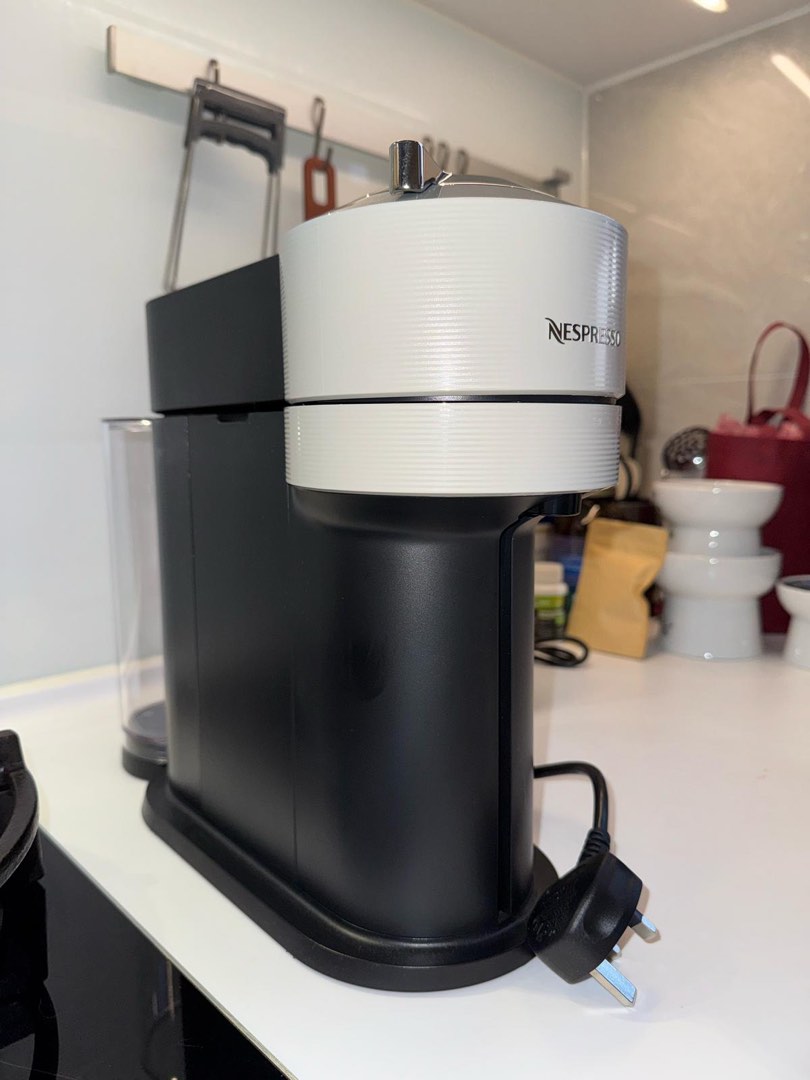 Nespresso Vertuo Next Light Grey Coffee Machine, 家庭電器, 廚房電器, 咖啡機及咖啡壺 ...