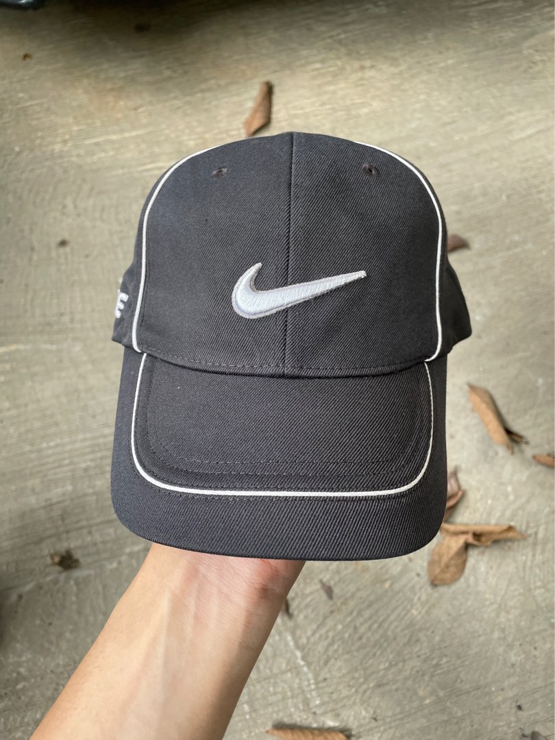 NIKE ONE Caps (NIKEGOLF), Fesyen Pria, Aksesoris, Topi di Carousell