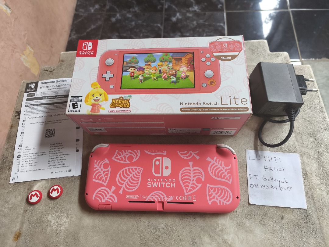 Nintendo Switch Lite Animal Crossing New Horizons Isabelle Aloha ...