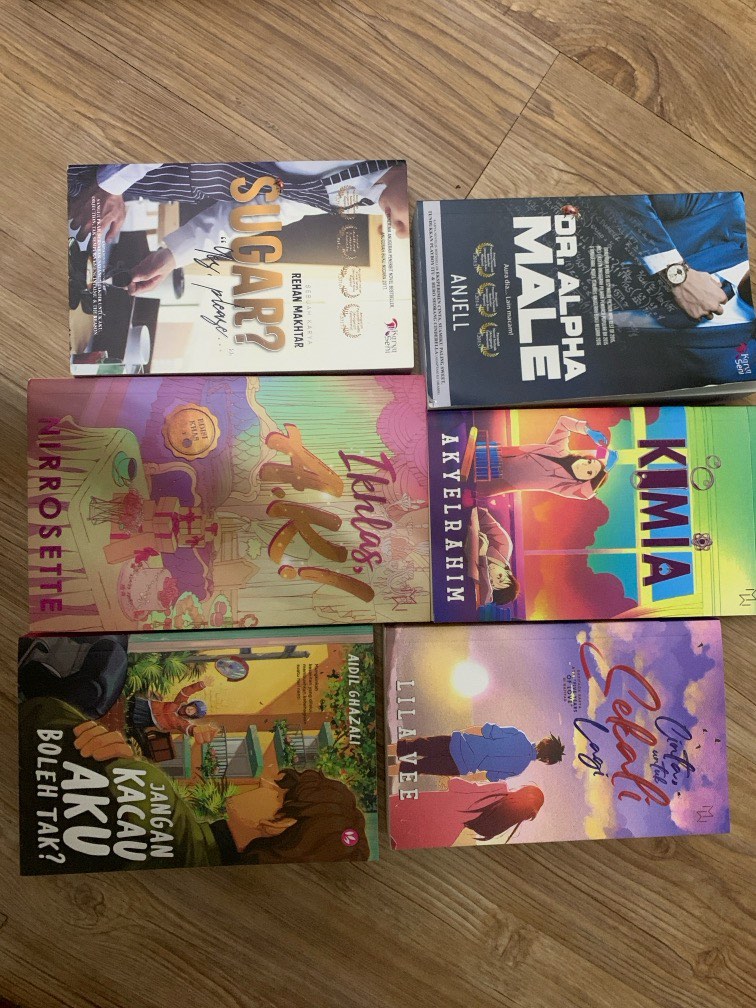 Novel melayu manes, karya seni, Hobbies & Toys, Books & Magazines ...