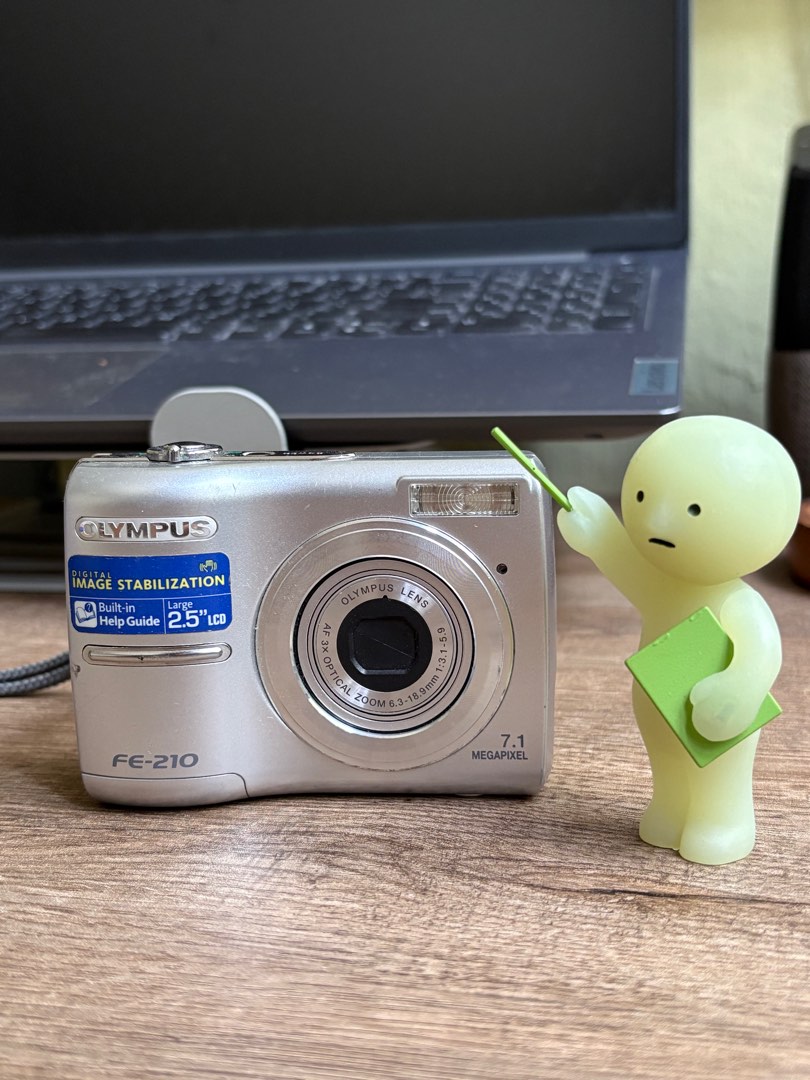 olympus fe 210 digicam, Photography, Cameras on Carousell