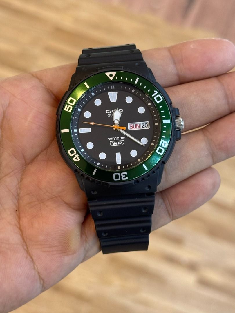 ORIGINAL CASIO Analog Black Dial Resin Band Men's Watch MRW-230H-1E3, Luxury, Watches on Carousell