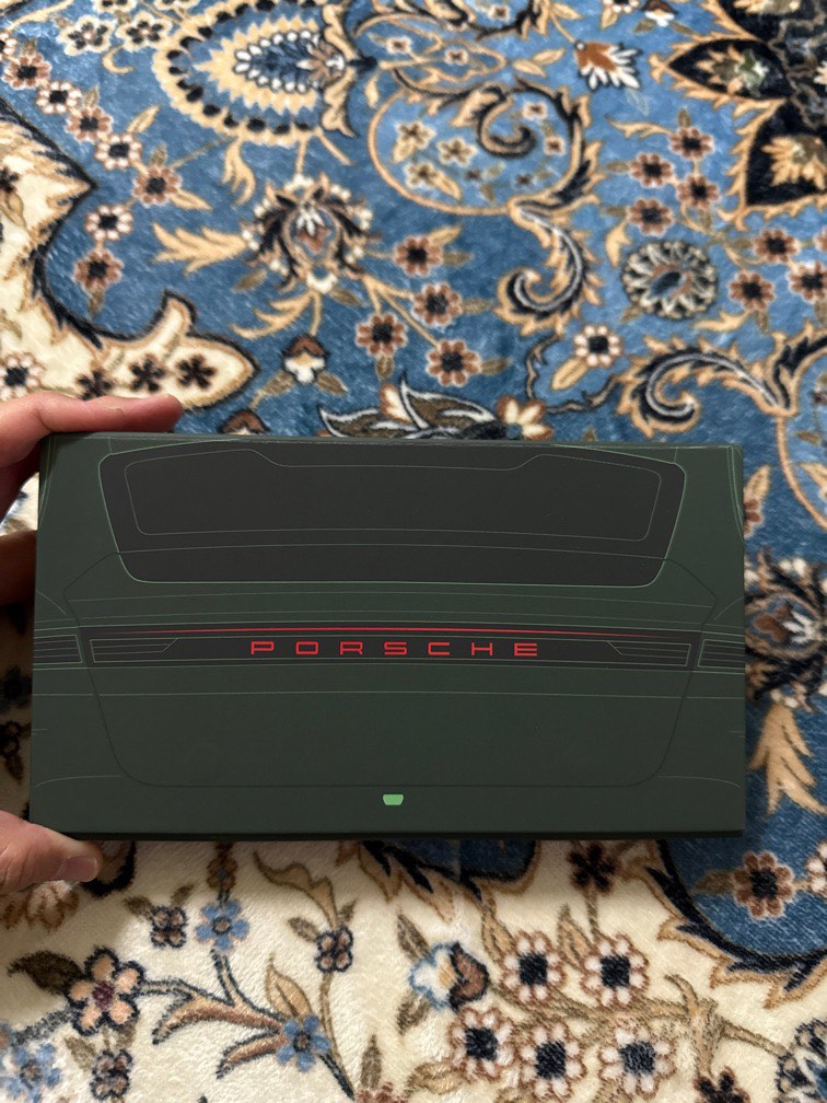 Porsche Sampul Raya 2025, Hobbies & Toys, Stationery & Craft, Art ...