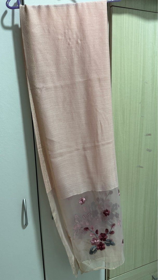 Selendang selempang raya baju raya 2025 soft pink new fashion modest ...