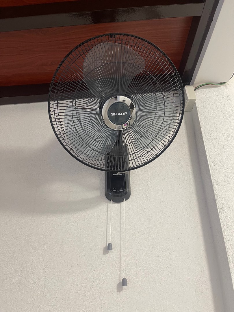 Sharp Kipas Dinding Wall Fan, Furniture & Home Living, Lighting & Fans ...