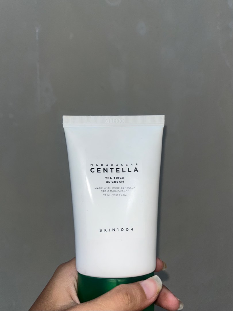 Skin1004 Centella Tea Tree BS Cream, Kesehatan & Kecantikan, Kulit ...