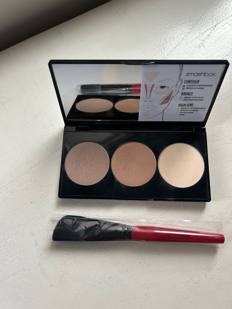 Smashbox Contour Kit, Beauty & Personal Care, Face, Makeup on Carousell