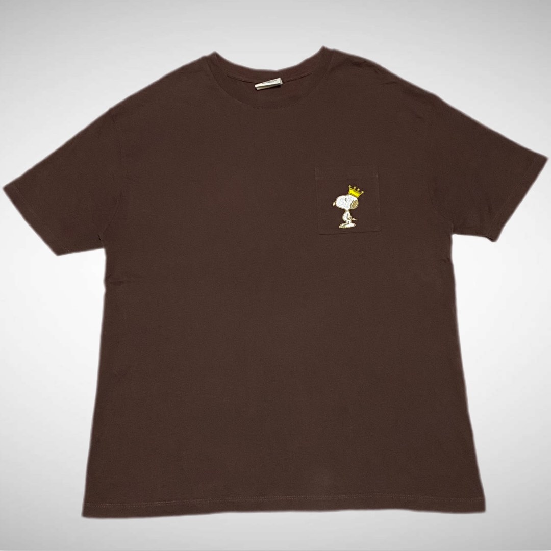 SNOOPY PEANUTS POCKET TEE, Women's Fashion, Tops, Shirts on Carousell