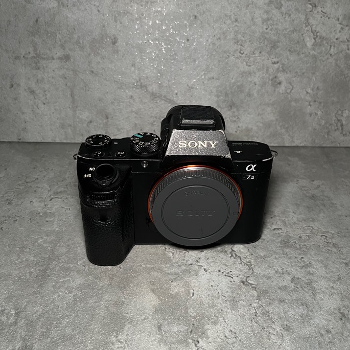 Sony A7ii camera (A7 mark 2, A7 II), Photography, Cameras on Carousell