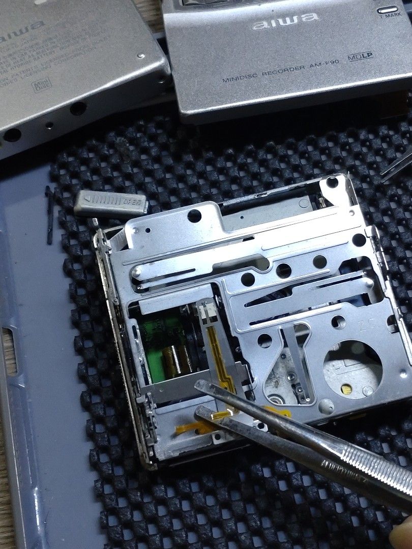 SONY ANASONIC SHARP KENWOOD JVC VICTOR 等MD Walkman 維修保養服務, 音響器材, 可攜式音響 ...