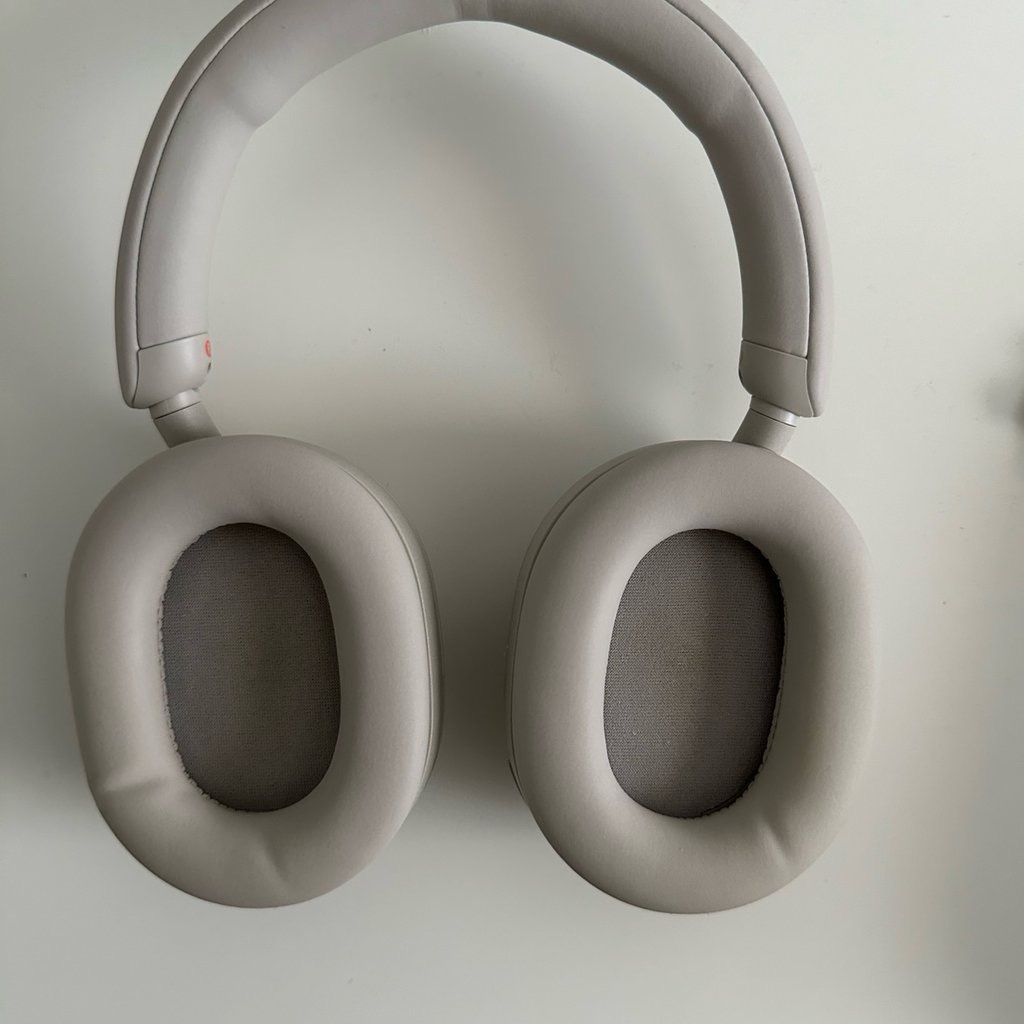 Sony Xm5, Audio, Headphones & Headsets on Carousell