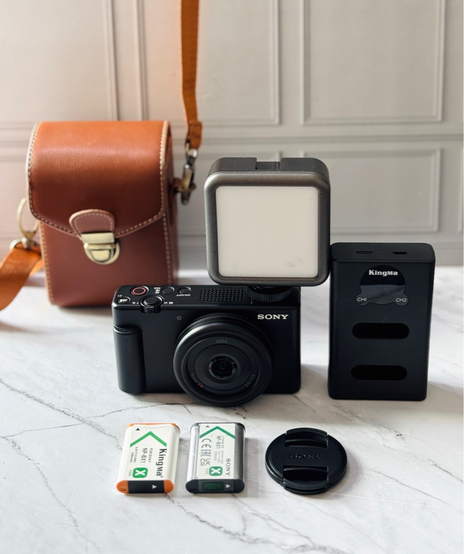 SONY ZV-1F 4K DIGITAL VLOG CAMERA ||COMBO SET-LIKE NEW 99% ...