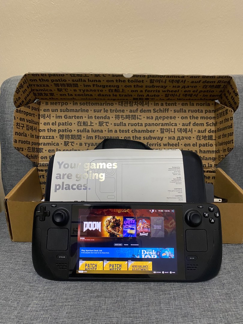 Steamdeck LCD 512gb, Video Gaming, Video Game Consoles, Others on Carousell