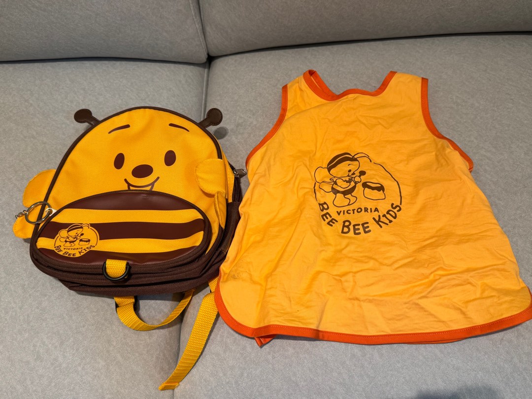 Victoria bee bee kids 背包+ 背心 康怡維多利亞playgroup, 兒童＆孕婦用品, 嬰兒及小童流行時尚 ...