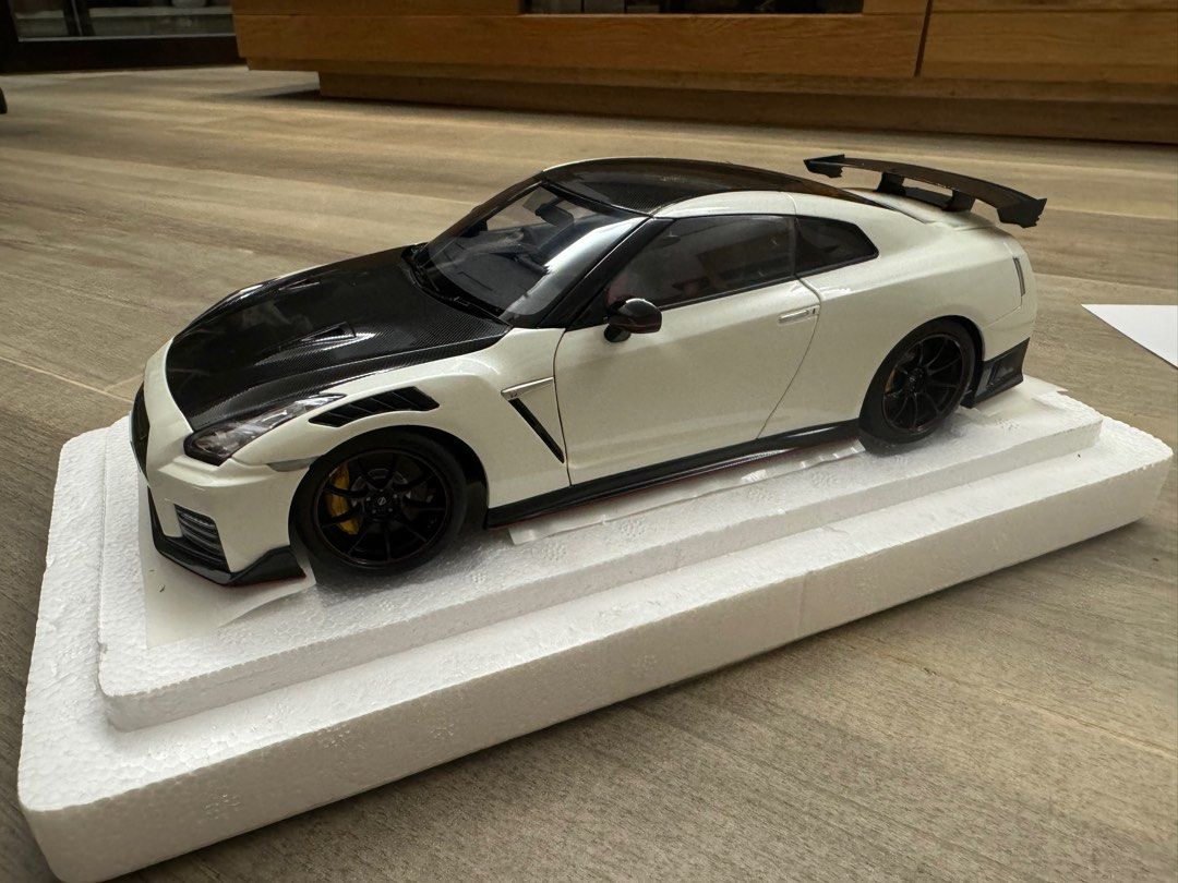 1/18 Autoart Nissan GT-R (R35) Nismo 2022 Special Edition (Brilliant ...