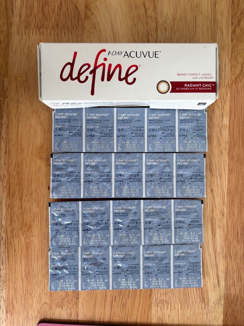 Acuvue Define Daily Lens in Radiant Chic (no power), Beauty & Personal ...
