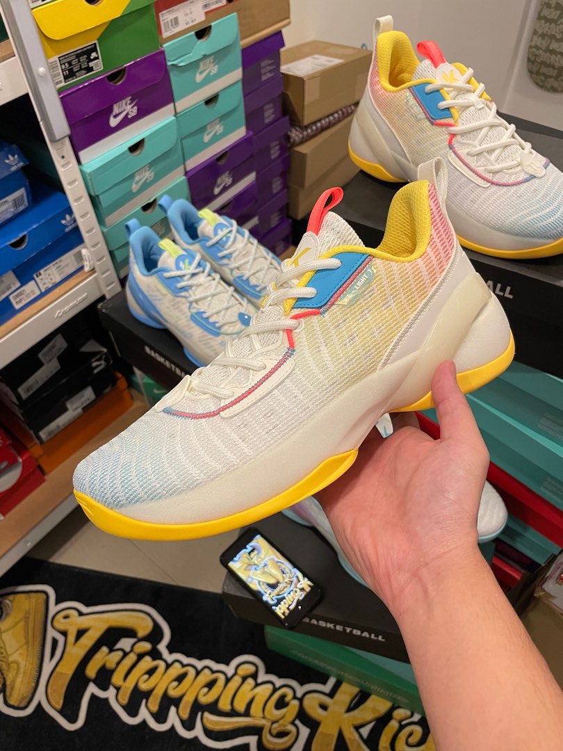 ANTA KT LIGHT 7, Men's Fashion, Footwear, Sneakers on Carousell