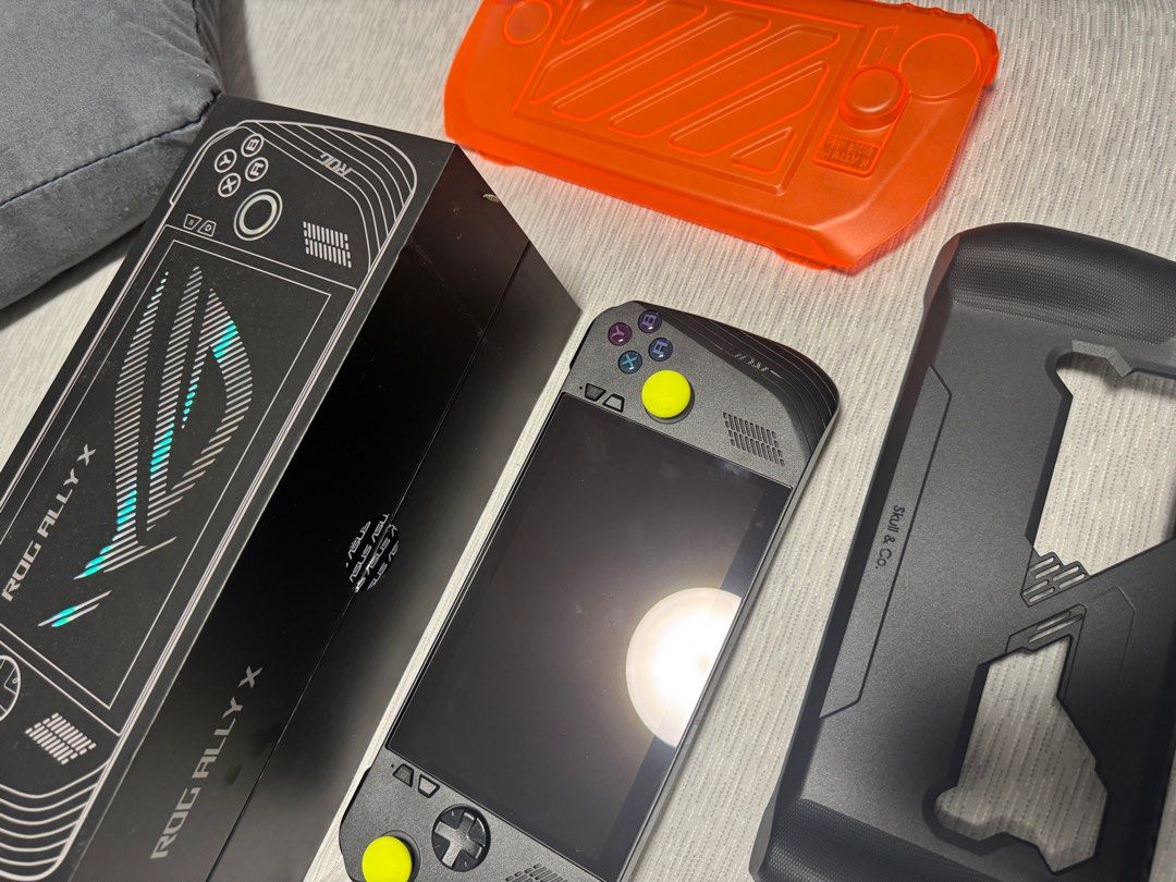 ASUS ROG ALLY X Z1E 1 TB (1 month old), Video Gaming, Video Game ...