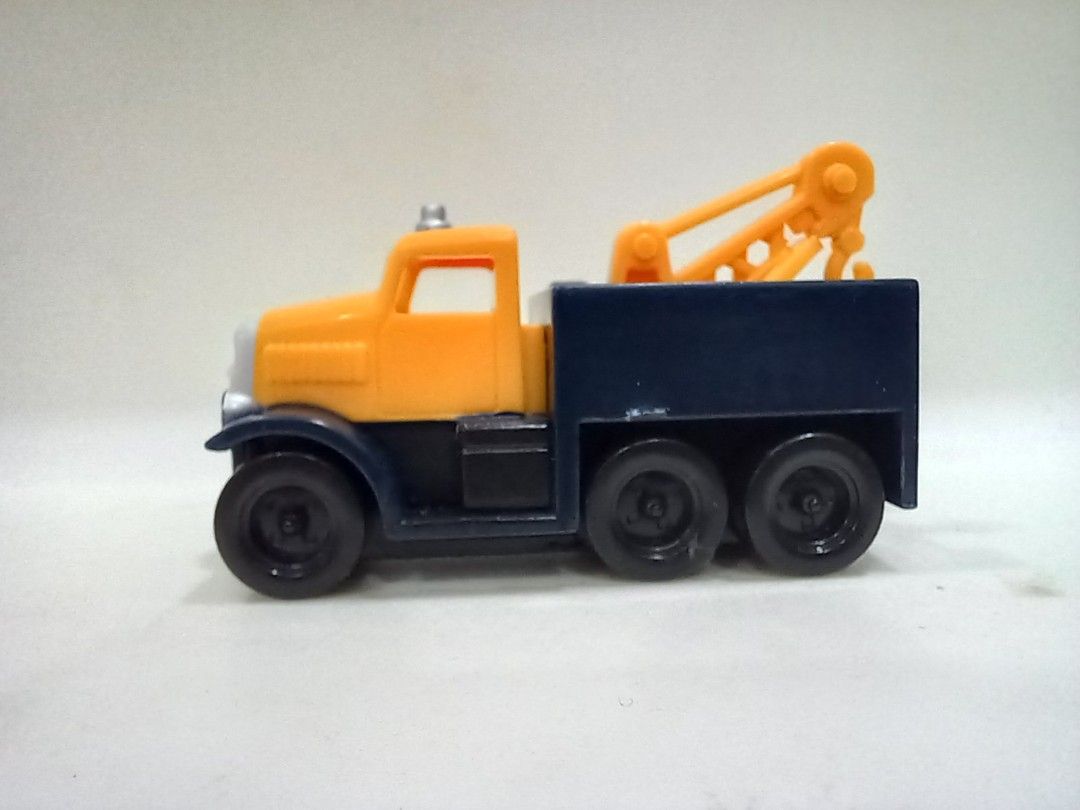 Butch "Capsule Plarail Thomas the Tank Engine Heroes in the Sky Harold ...