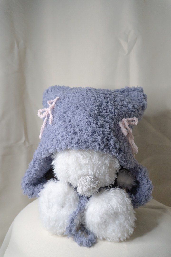 Crochet Fluffy Cat Ear Beanie ( inspired by Sakura from lesserafim ...