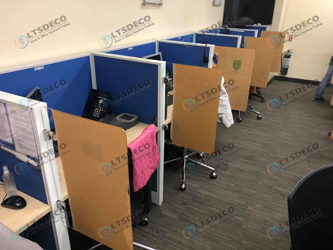 face the wall workstation cubicle || office partition || office ...