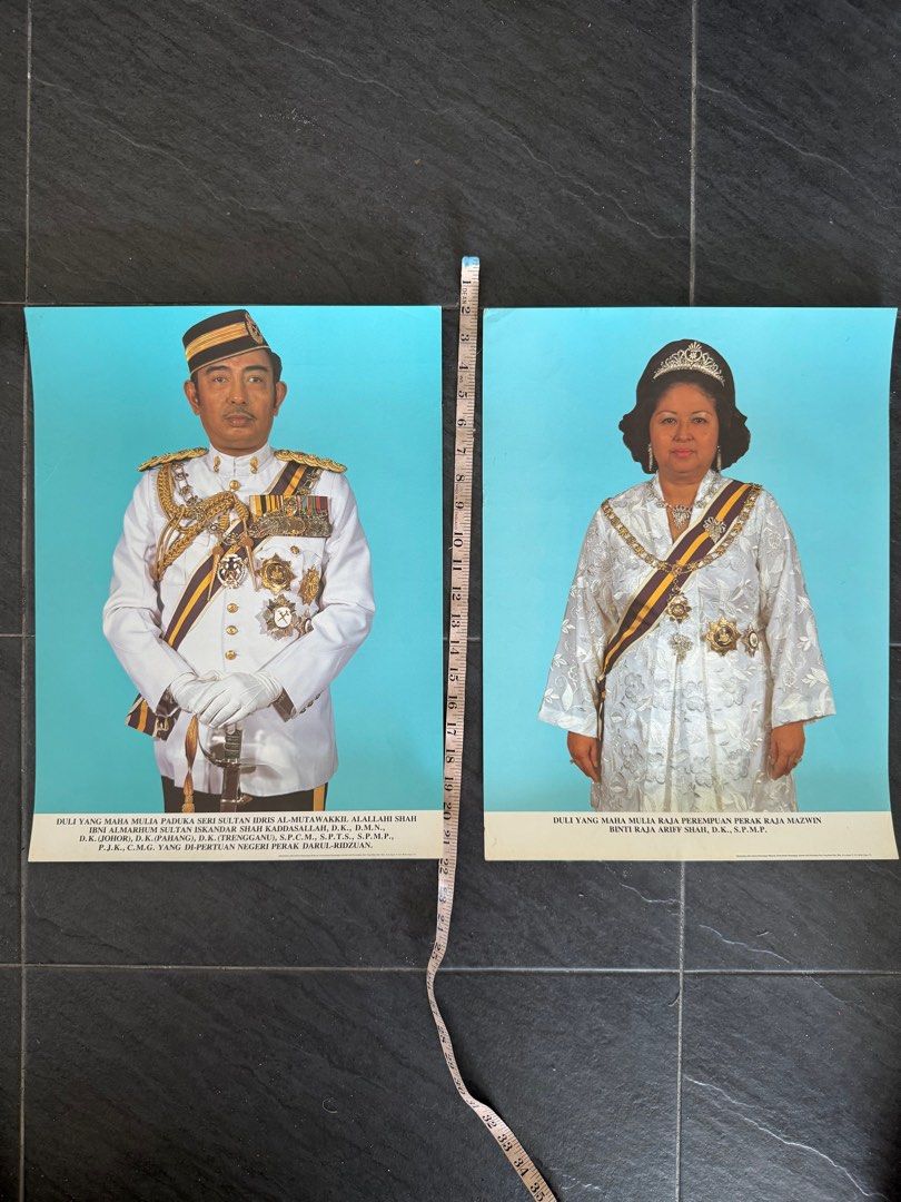 Gambar Original Sultan Perak Idris Shah 1970an Rare Atok TMJ, Furniture ...
