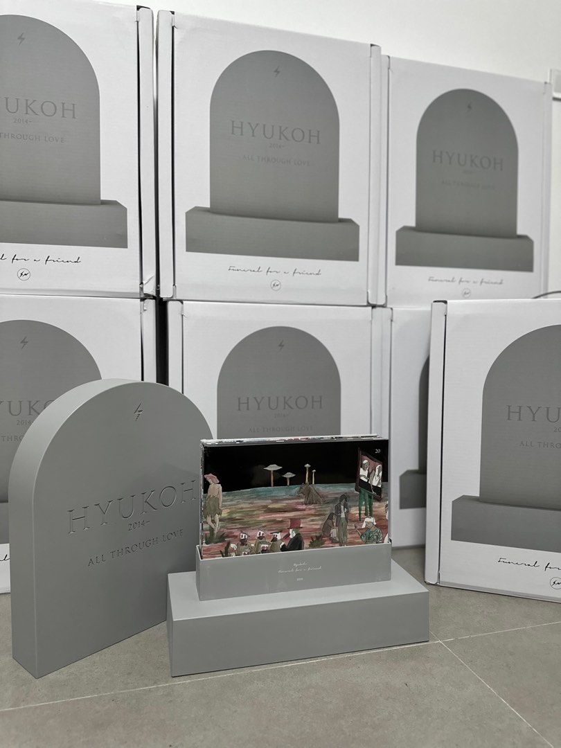 吳赫Hyukoh x Fragment Design 黑膠LP Box Set, 興趣及遊戲, 音樂、樂器 & 配件, 音樂與媒體 - 黑膠碟 - Carousell